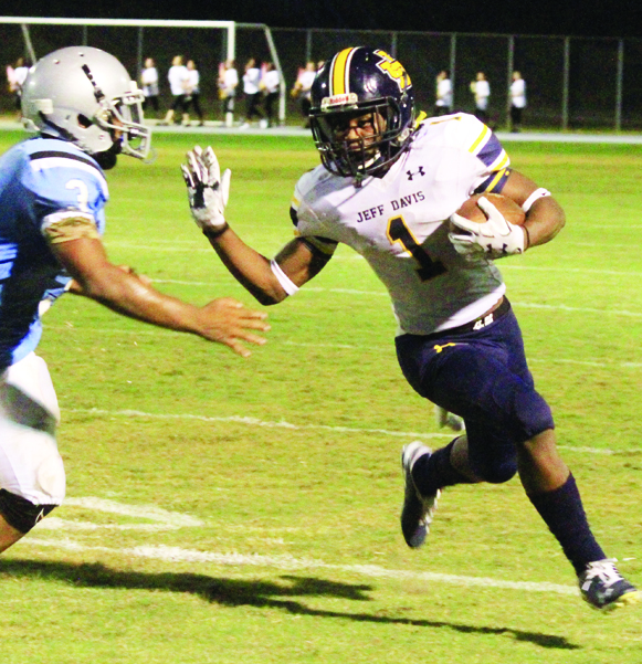 Jackets Top Glenn Hills 35-6 – Jeff Davis Ledger