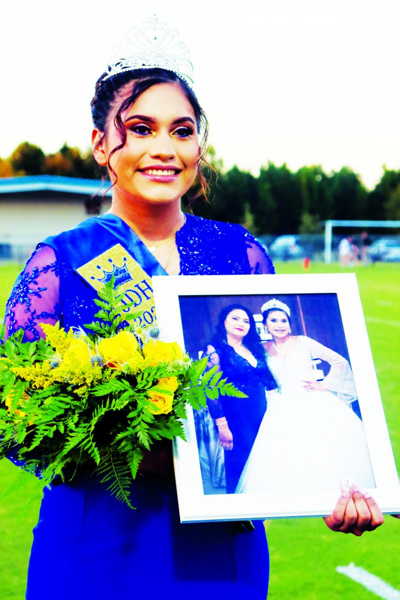 Seline Flores is 2022 JDH Homecoming Queen – Jeff Davis Ledger