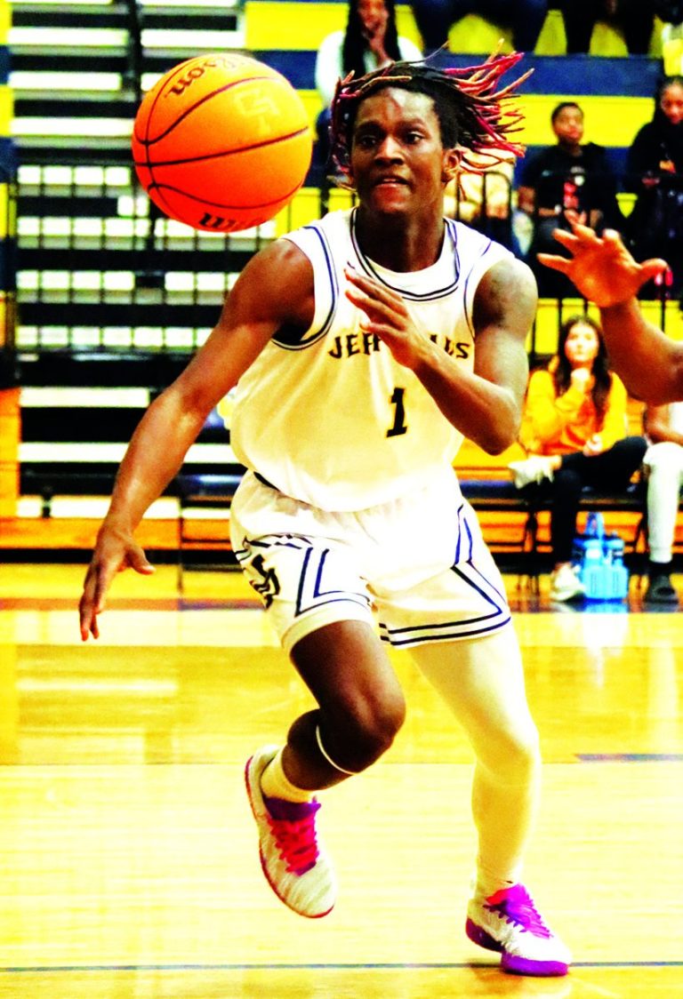 Boys avenge loss but fall to Fitz – Jeff Davis Ledger